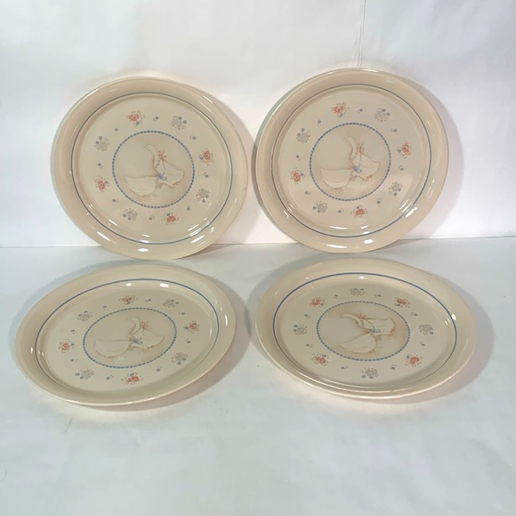 Corelle | Dining | Corelle Country Promenade Geese Ducks Dinner Plates ...